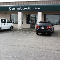 Summit Credit Union - Banks & Credit Unions - 110 Henry Dr, Portage, WI ...