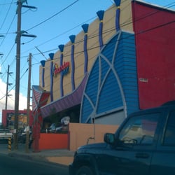 Ensenada Clubs And Bars