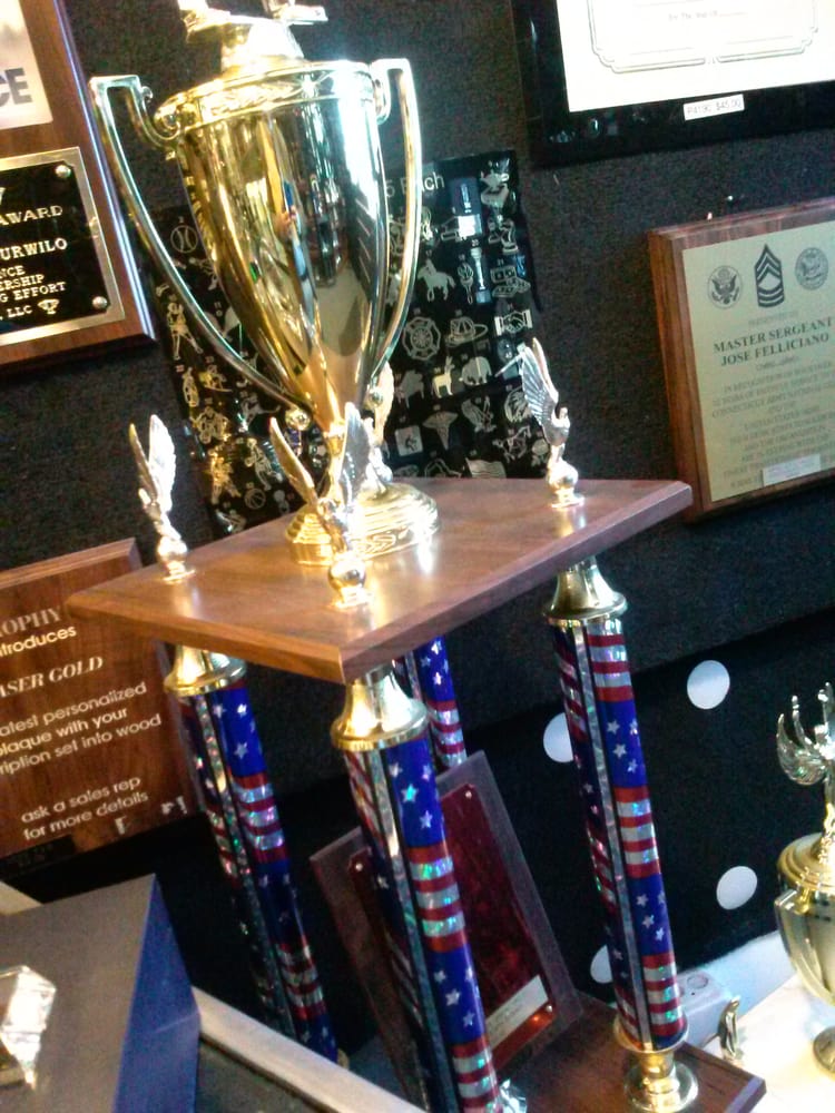 Mr Trophy - 10 Photos - Trophy Shops - 330 Locust St, South End ...