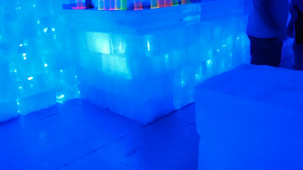 Ice Bar Mexico - 28 Photos - Bars - Av. Sac Bajo 84, Isla Mujeres, Isla ...
