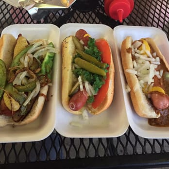 Cloos’ Coney Island - 68 Photos & 114 Reviews - Hot Dogs - 2233 Avent ...
