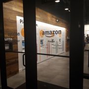 Amazon Pickup Point - 22 Photos & 10 Reviews - Shipping Centers - 4225 ...
