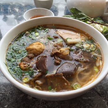 Que Ling Restaurant - 54 Photos & 43 Reviews - Vietnamese - 248 Boulton ...