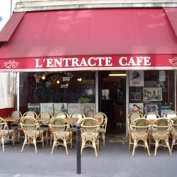 L’Entracte Café - Pubs - 7 rue Biot, Place de Clichy, Paris, France ...