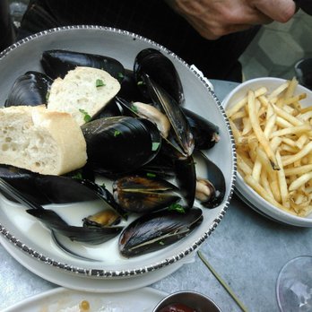 Zinqué - Order Online - 590 Photos & 563 Reviews - French - 8684 ...