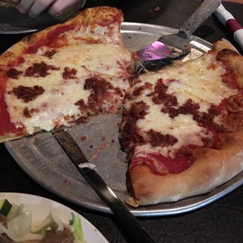 Bella Notte - 92 Photos & 107 Reviews - Pizza - 1914 Penn Ave, Strip ...