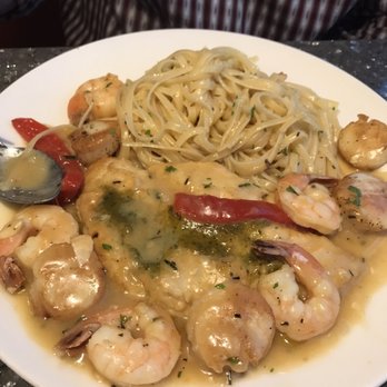 Omega Diner - 109 Photos & 117 Reviews - Diners - 1809 Lakeville Rd ...