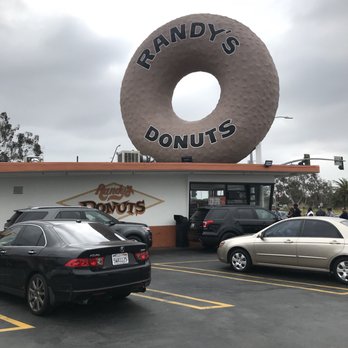 Randy’s Donuts - 2264 Photos & 1911 Reviews - Donuts - 805 W Manchester ...