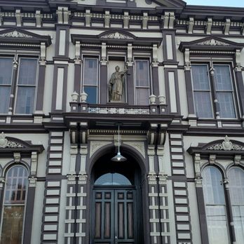 Storey County Courthouse - Landmarks & Historical Buildings - 26 S B St ...