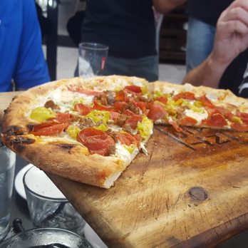 Urban Crust - 631 Photos & 872 Reviews - Pizza - 1006 E 15th St, Plano ...