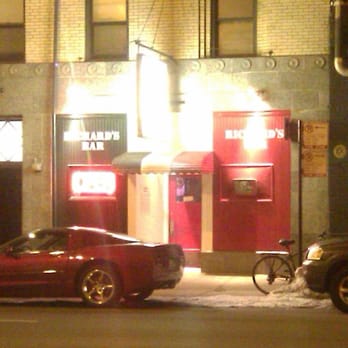 Richard’s Bar - 97 Photos & 307 Reviews - Dive Bars - 491 N Milwaukee ...