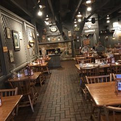 Cracker Barrel Old Country Store - 38 Photos & 38 Reviews - Southern ...