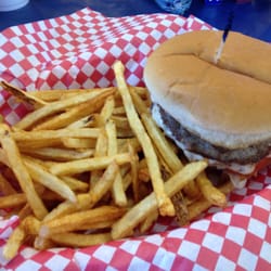 Billy Burgers Drive In - 10 Photos & 36 Reviews - Burgers - 804 NE Main ...