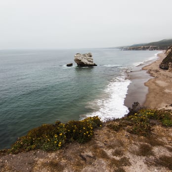 Point Reyes National Seashore - end of Arch Rock trail - Point Reyes ...