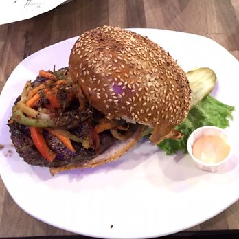 Barney’s Gourmet Hamburgers - 350 Photos & 620 Reviews - Burgers - 1600 ...