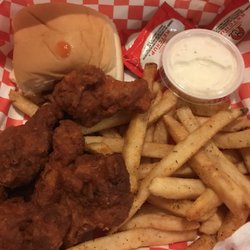Wings-N-Rings - 16 Reviews - Burgers - 111 S Cedar Ridge Dr ...