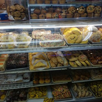 Capri Bakery Corp - 85 Photos & 55 Reviews - Bakeries - 186 E 116th St ...