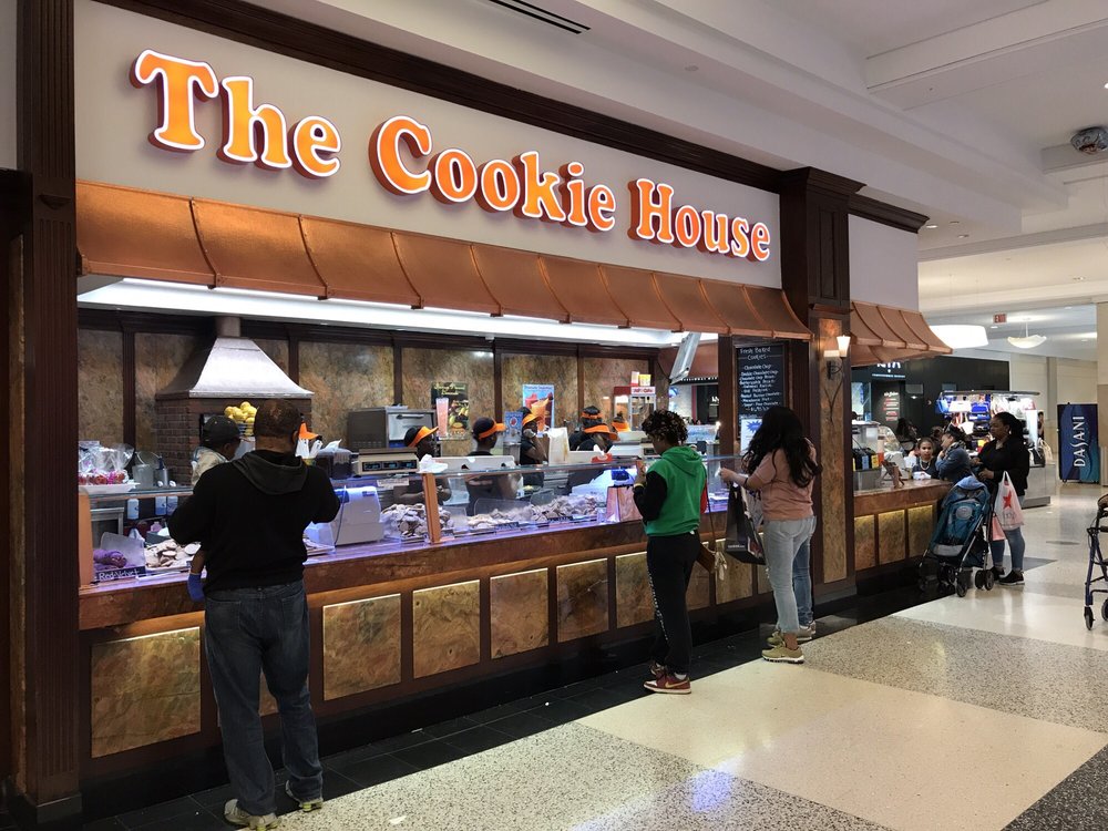 Cookie House & Pretzel - 40 Photos & 50 Reviews - Desserts - 5100 Kings ...