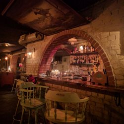Sous Sol - 53 Photos & 11 Reviews - French - 22-222 Osborne Street ...