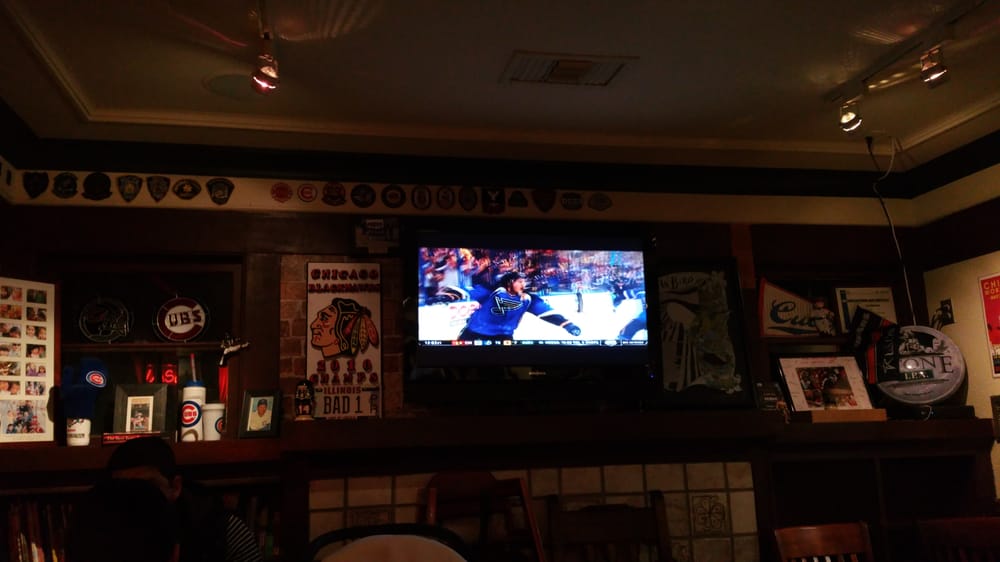 Lefty’s Chicago Pizzeria - 366 Photos & 640 Reviews - Pizza - 4030 ...