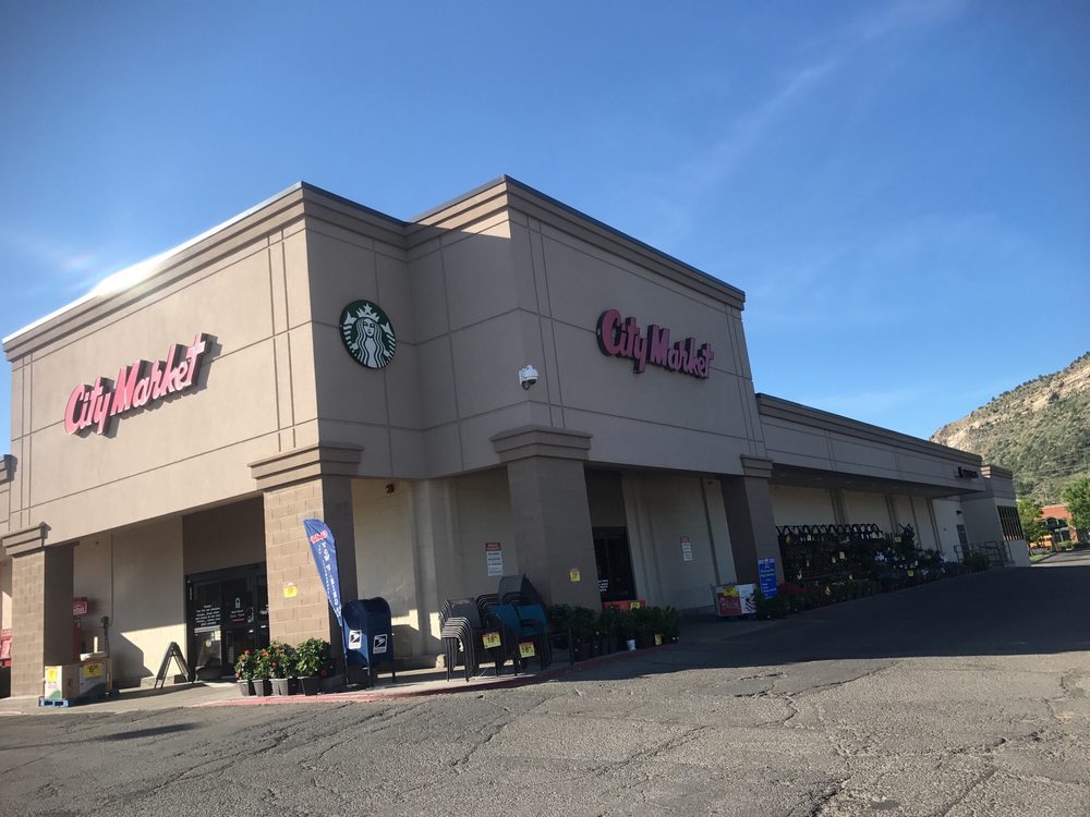 City Market Food & Pharmacy - 15 Photos & 13 Reviews - Grocery - 6 Town ...