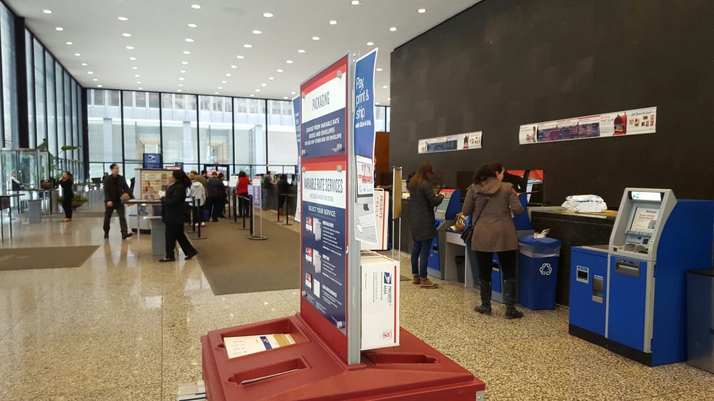 USPS - 18 Photos & 114 Reviews - Post Offices - 211 S Clark St, The ...