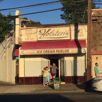 Holsten’s - 261 Photos & 234 Reviews - Candy Stores - 1063 Broad St ...