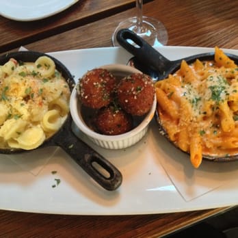 Cafeteria 15L - 1612 Photos & 1295 Reviews - American (Traditional ...