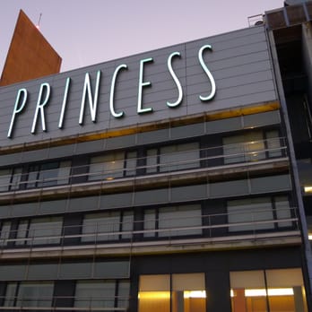 Barcelona Princess - 65 Photos & 28 Reviews - Hotels - Avinguda ...