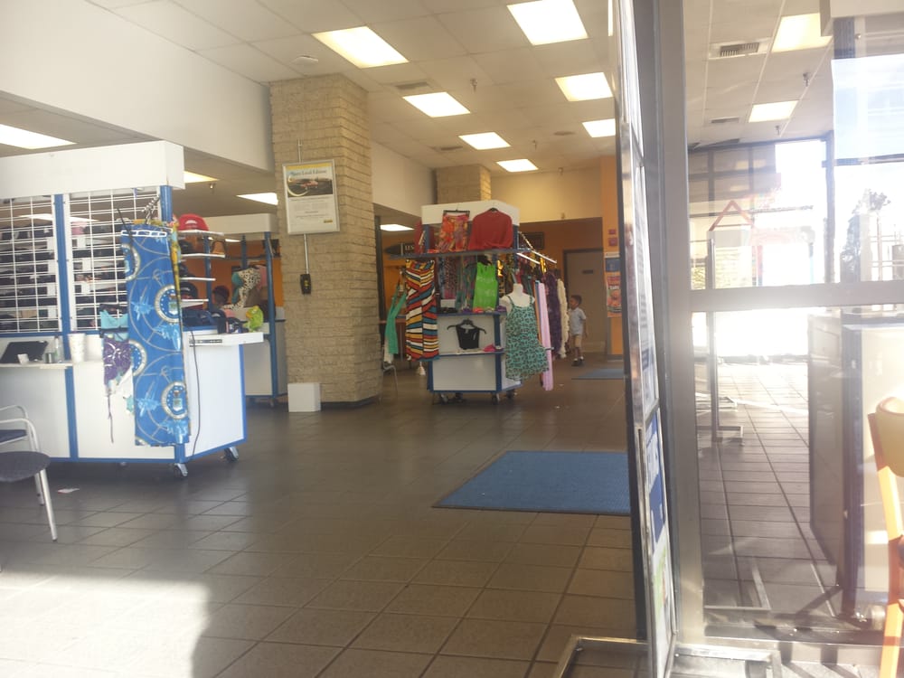 AAFES Base Exchange - 15 Reviews - Department Stores - 1290 N St, March ...