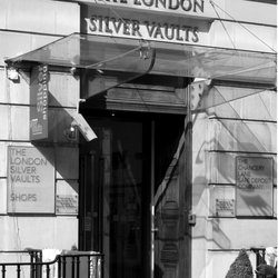 The London Silver Vaults - 33 Photos - Antiques - 53-64 Chancery Lane ...