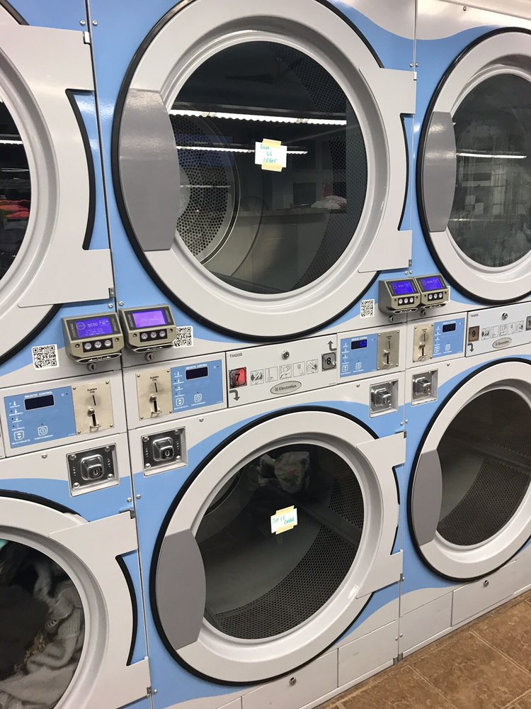 Washateria - 28 Photos & 34 Reviews - Laundry Services - 2901 ...