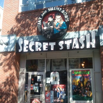 Jay and Silent Bob’s Secret Stash - 108 Photos & 106 Reviews - Comic ...