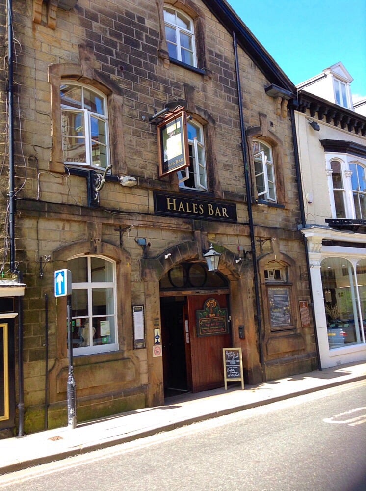 Hales Bar - Pubs - 1-3 Crescent Road, Harrogate, North Yorkshire ...