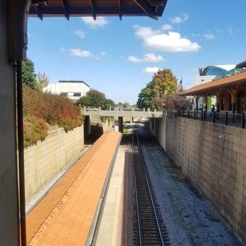 Amtrak - 26 Photos - Public Transportation - 100 West High Ave, High ...