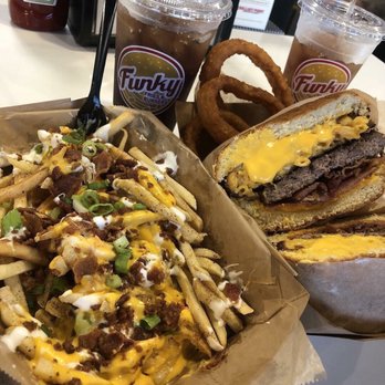 Funky Fries and Burgers - 990 Photos & 1080 Reviews - Burgers - 101 W ...