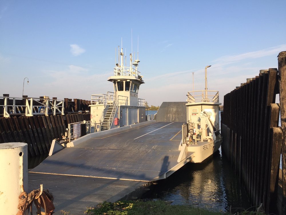Ryer Island Ferry - 57 Photos & 13 Reviews - Local Flavor - Highway 84 ...
