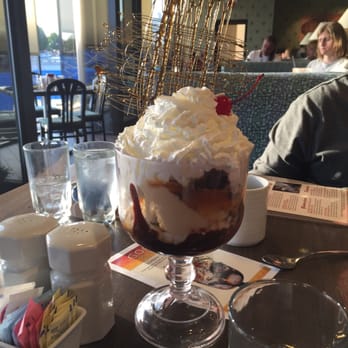 Dockside - 77 Photos & 110 Reviews - Salad - 115 S 2nd St, Coeur D ...