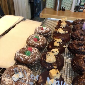 Doe Donuts - Order Food Online - 205 Photos & 146 Reviews - Donuts ...