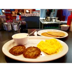 Redeye Diner - 59 Photos & 84 Reviews - Diners - 210 E Trade St, Uptown ...