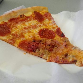 The Friendly - 157 Photos & 149 Reviews - Pizza - 4592 30th St ...