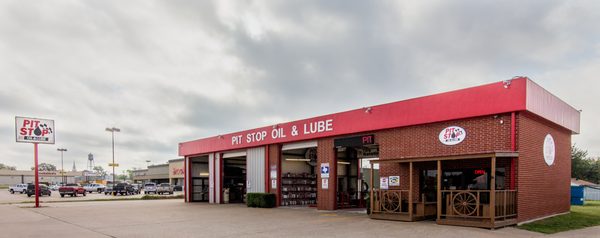 Pit Stop Oil & Lube