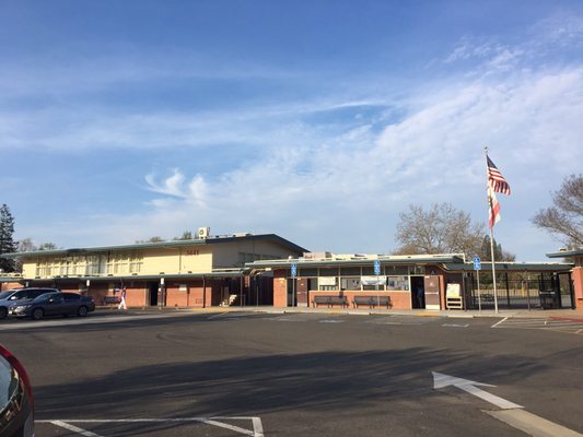 Skycrest Elementary School - Elementary Schools - 5641 Mariposa Ave ...