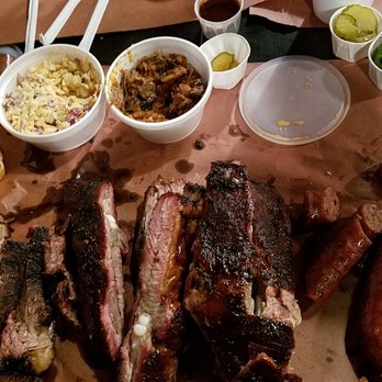 Lockhart Smokehouse - 1214 Photos & 1323 Reviews - Barbeque - 400 W ...
