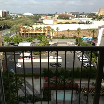 WorldMark Anaheim - 235 Photos & 198 Reviews - Hotels - 201 W Katella ...