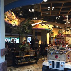 Jurassic Outfitters - Amusement Parks - 100 Universal City Plz ...