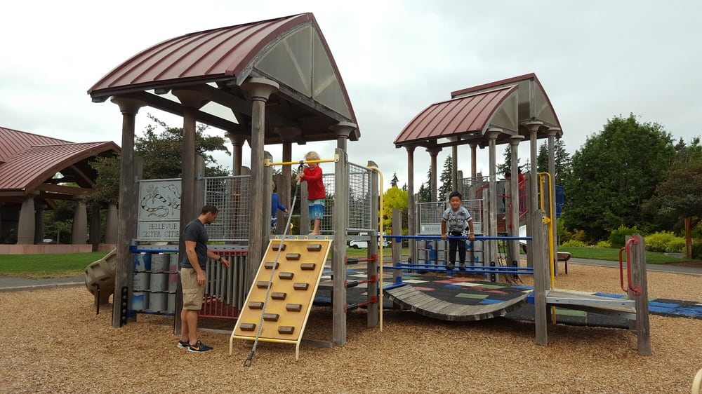 Crossroads Park - 45 Photos & 23 Reviews - Parks - 16000 NE 10th St ...