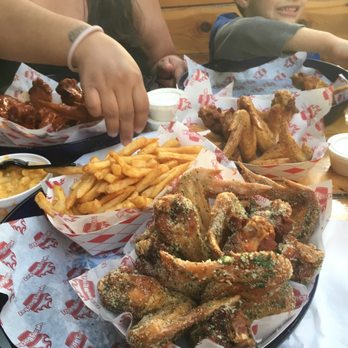 WingBucket - 360 Photos & 394 Reviews - Chicken Wings - 1200 Main St ...