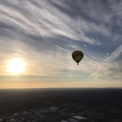 Over the Rainbow Balloon Flights - 43 Photos & 37 Reviews - Hot Air ...