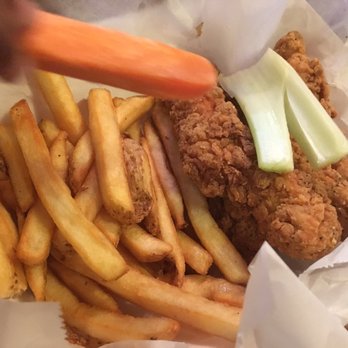 Bonfire Wings - 26 Photos & 85 Reviews - Cajun/Creole - 13030 ...